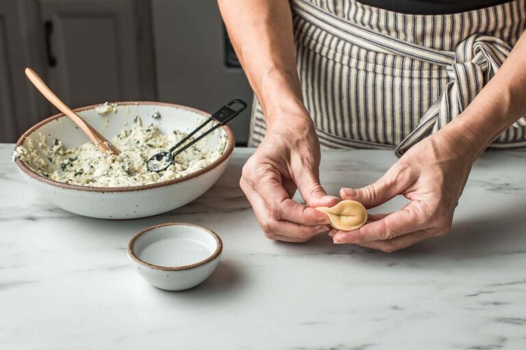 How to Make How to Make Cheese Tortellini - Little Spoon Farm