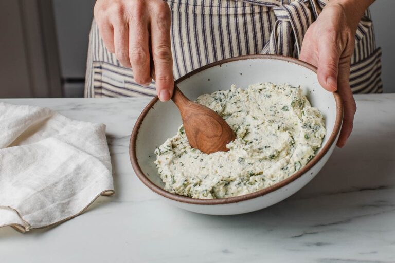 How to Make How to Make Cheese Tortellini - Little Spoon Farm