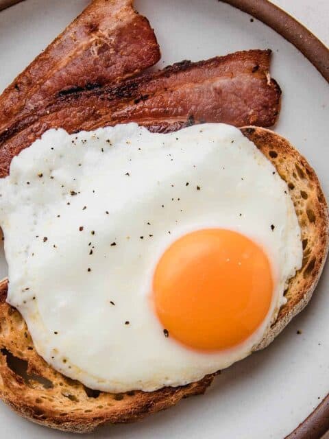 How to Make Perfect Sunny-Side-Up Eggs - Little Spoon Farm
